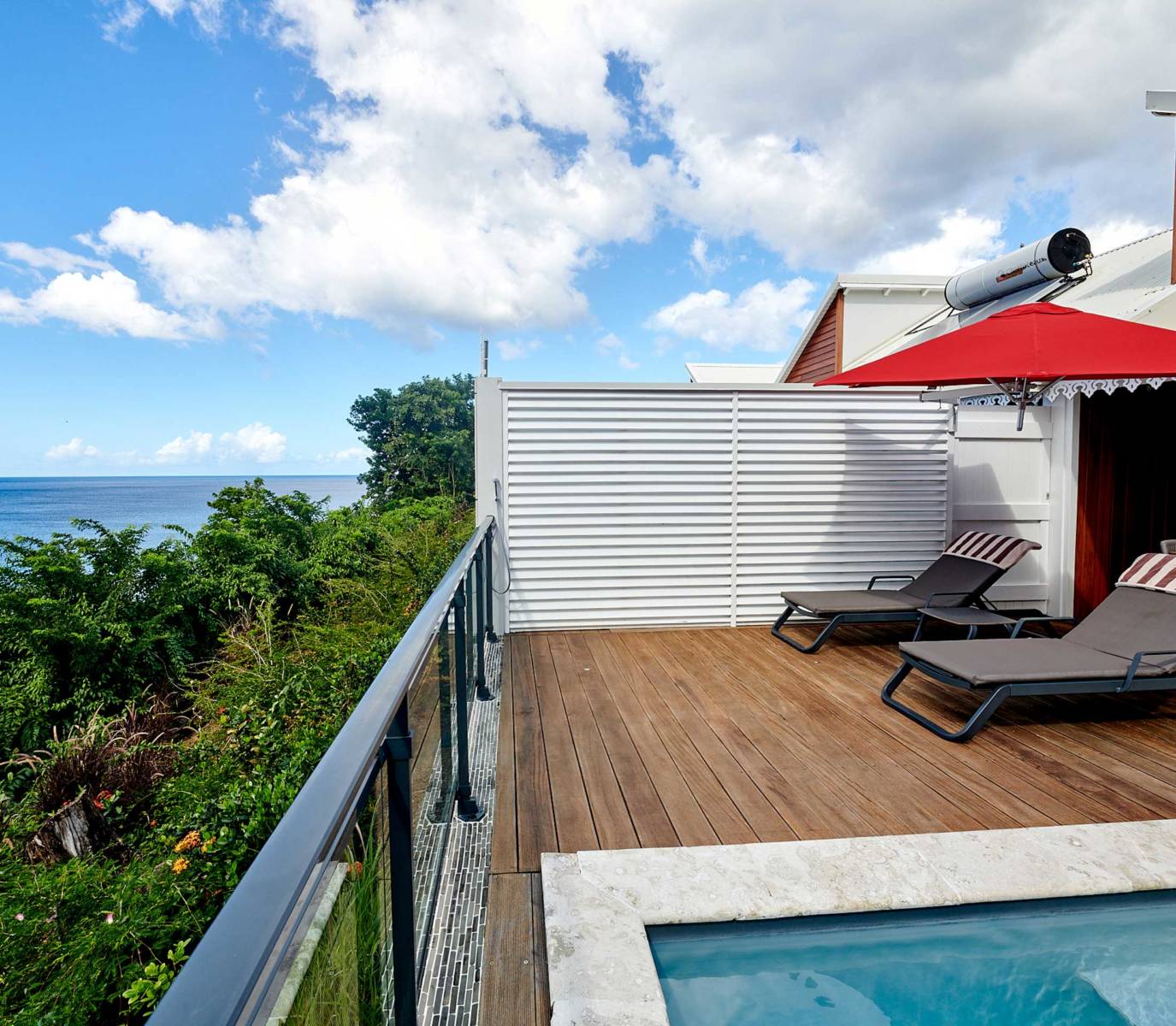 Chambre hôtel Bouillante Guadeloupe avec vue mer sur l'anse à sable ...